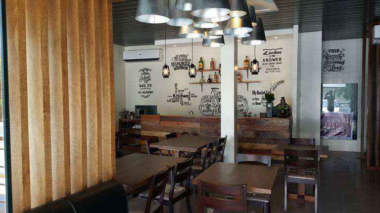 Pipoy's Gastropub in CDO Center Point